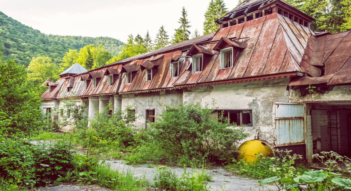 Kúpele Korytnica – ako sa z vychýrených kúpeľov stalo miesto duchov ...